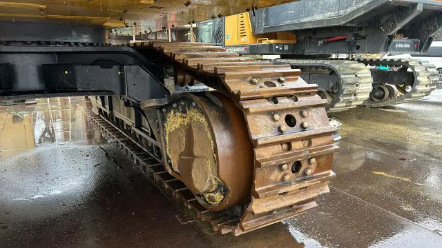 CATERPILLAR 390FL ME - Darby Industrial LTD