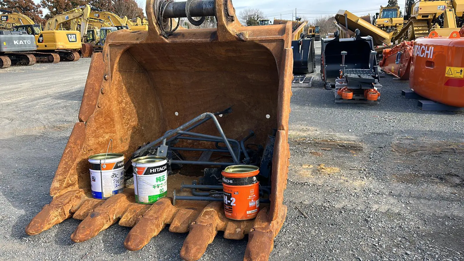 Hitachi ZX890 LCH- 6 - Darby Industrial LTD