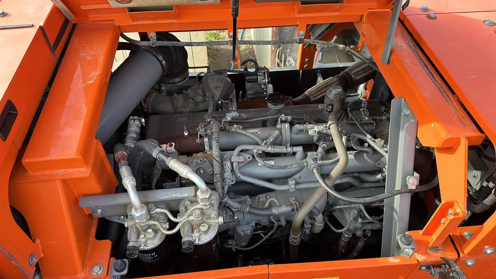 Hitachi ZX890 LCH- 6 - Darby Industrial LTD