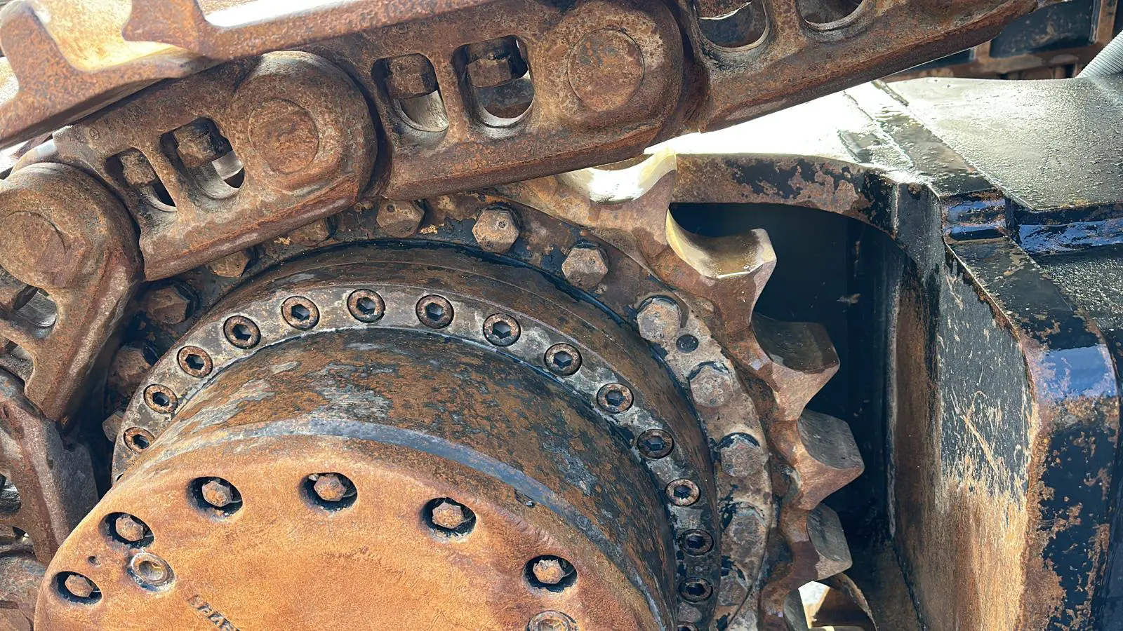 Hitachi ZX890 LCH- 6 - Darby Industrial LTD