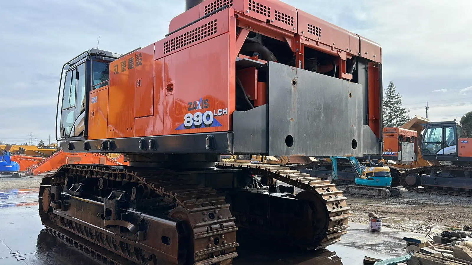 Hitachi ZX890 LCH- 6 - Darby Industrial LTD