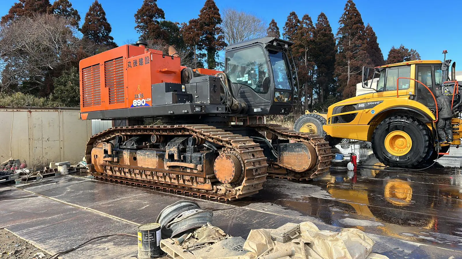 Hitachi ZX890 LCH- 6 - Darby Industrial LTD